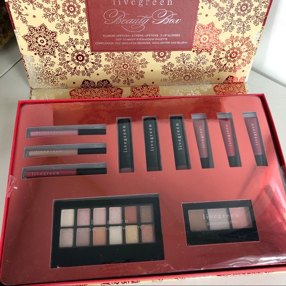 Livergreen | Makeup | Livegreen Beauty Box New | Poshmark